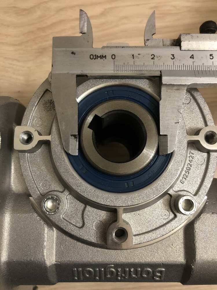 Червячный редуктор Bonfiglioli VF 49 F1 28 P71 B5 B3